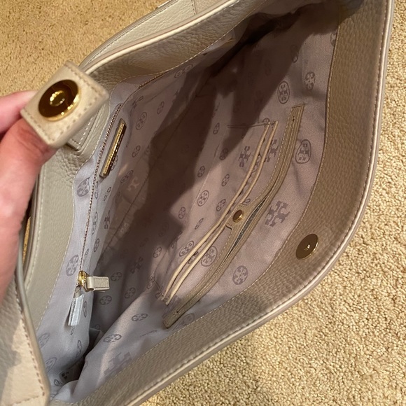 Tory Burch | Bags | Tory Burch Hobo Purse | Poshmark